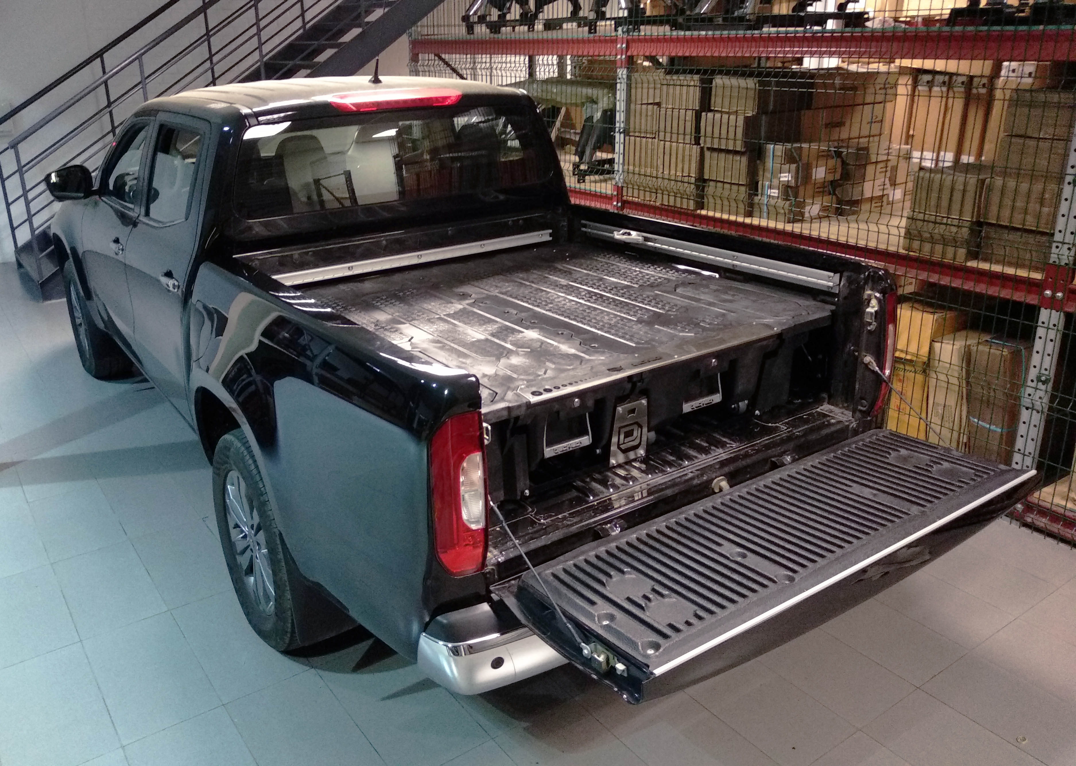 MERCEDES BENZ X250D – AUMEX AUTOPARTS